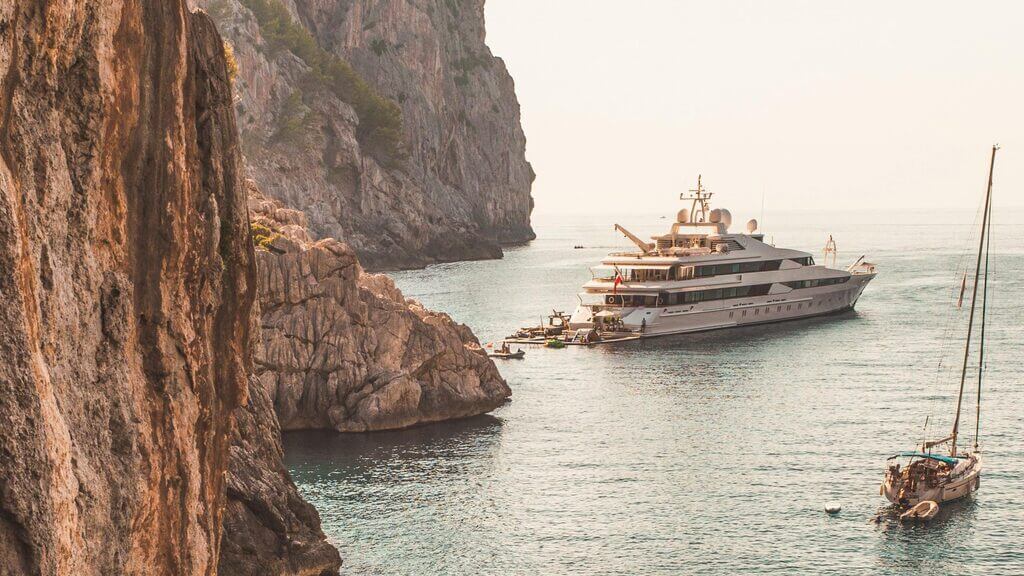 Kosher cruises - Travel on the roof